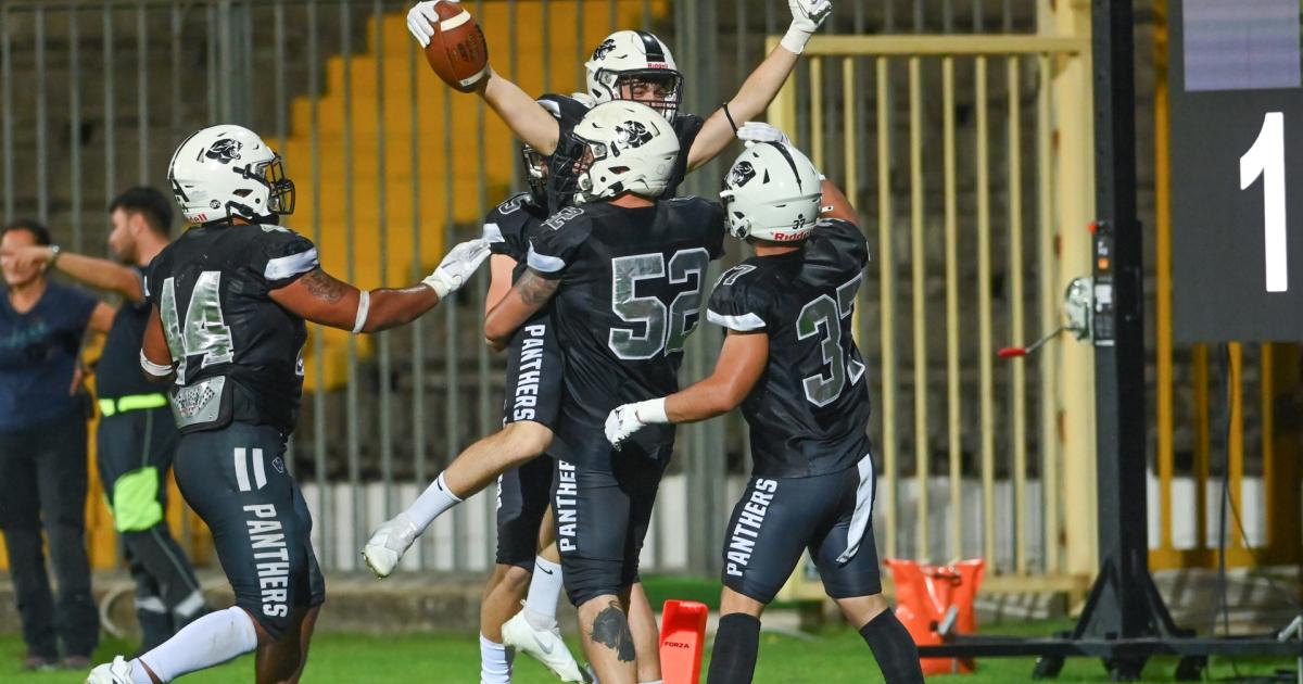 I Panthers Parma vincono il Superbowl battendo in modo netto i Guelfi ...