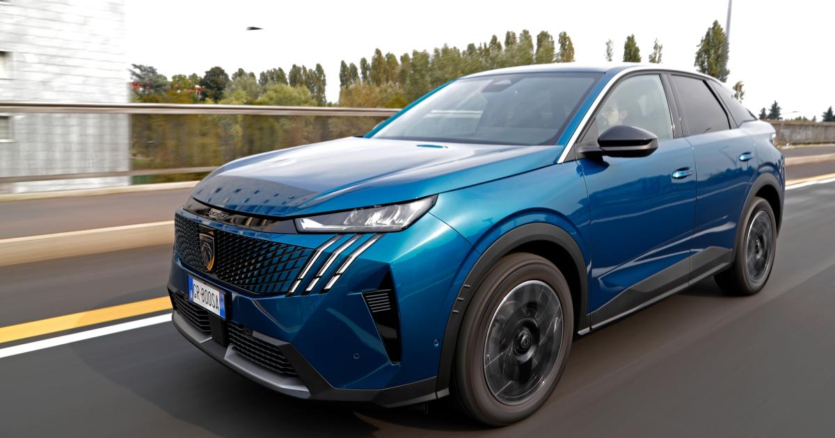 Peugeot 3008 Hybrid, un po' di elettrico e tanta sostanza - Gazzetta di ...
