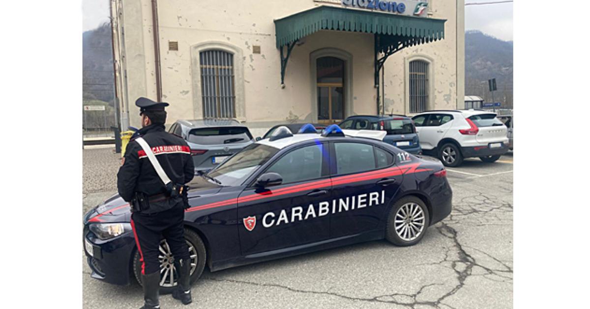 Arrestato alla stazione ferroviaria di Ghiare un 32enne ricercato ...
