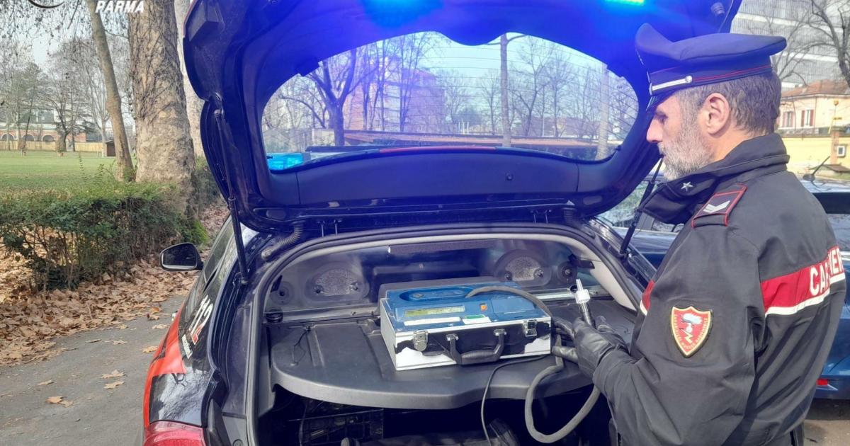 Incidente tra due auto in via Torelli, uno dei conducenti positivo all ...