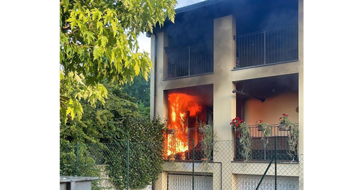 Mamiano, incendio in una palazzina: evacuate 13 persone - Gazzetta di Parma
