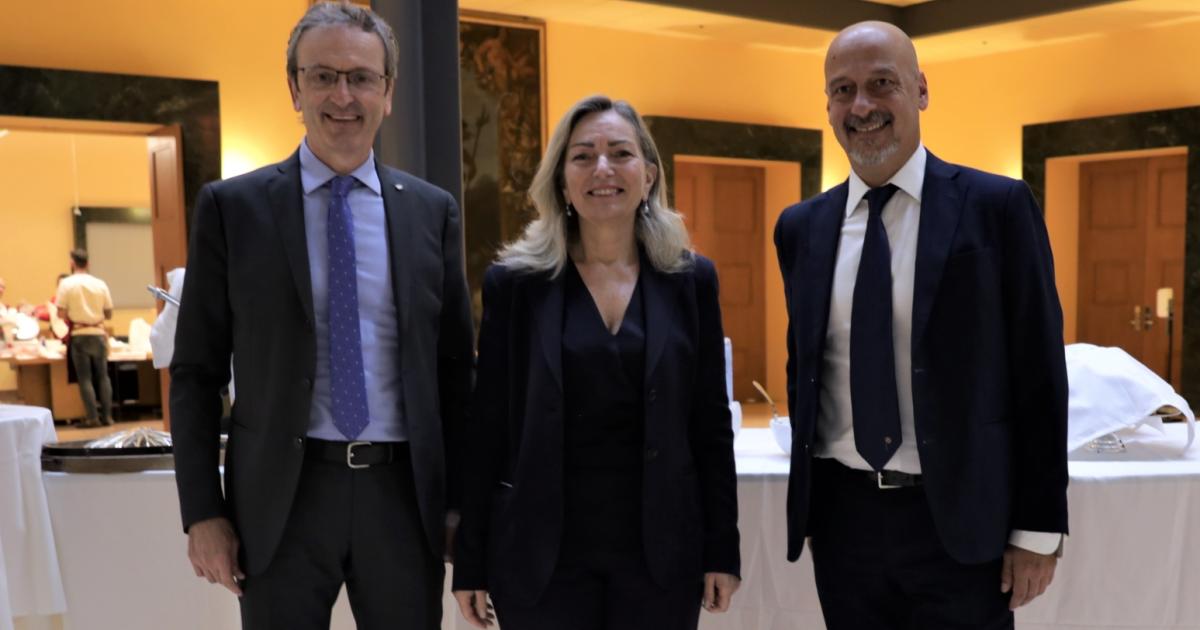 Prosciutto di Parma e Mozzarella di bufala campana "ambasciatori" del ...