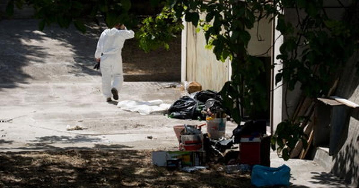 Il bunker, rifugio di abusivi e «ponghe» - Gazzetta di Parma