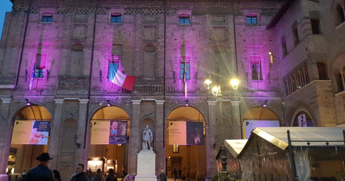 Campagna del nastro rosa, ottobre il mese della prevenzione del tumore ...