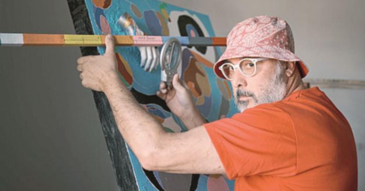 Steve Barney, le «teste» e le «mani» a una prestigiosa mostra in ...