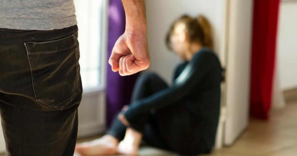 Botte e minacce alla moglie: avvocato condannato a due anni - Gazzetta di Parma