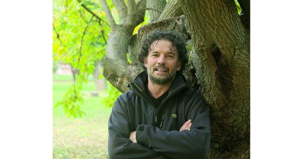 Mario Ferraguti e la storia di un'orfana accolta in convento e devota a ...