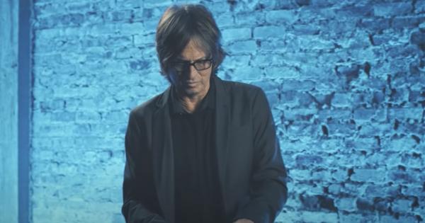 Addio a Brett Tuggle, tastierista dei Fleetwood Mac. Aveva 70 anni ...