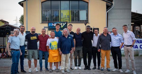 Centro di Coordinamento dei Parma Club, è qui la festa: guarda chi c ...