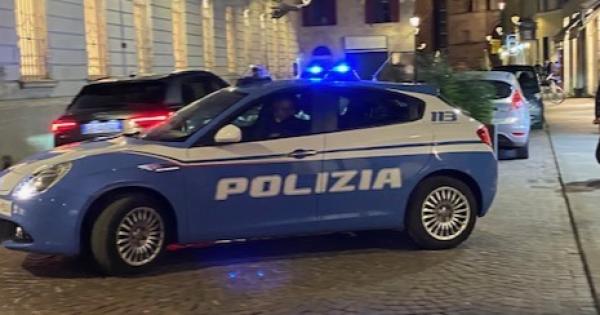 Tenta di rubare su un camper in via Milano, poi si scatena con i poliziotti: tunisino arrestato ...