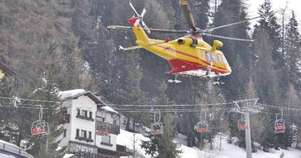 Precipita per 40 metri, salvo freerider - Gazzetta di Parma