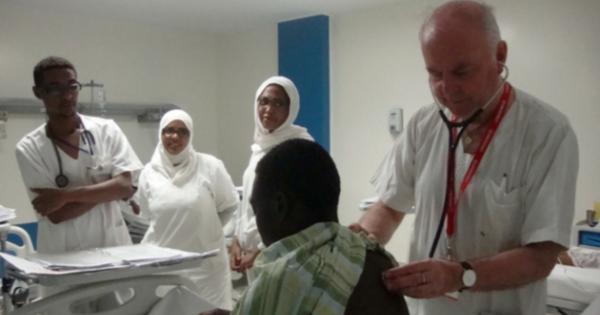 Sudan, il chirurgo parmigiano Masini resta a Khartoum con la maggior ...