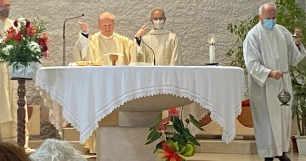 Immacolata, l'ultima messa di don Francesco Riccardi - Gazzetta di Parma