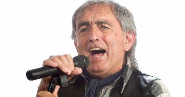 A un anno e mezzo dalla morte oggi a Sorbolo i funerali del cantante ...