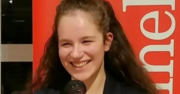 La 15enne parmigiana Elena Mora in semifinale al Campiello - Gazzetta di Parma