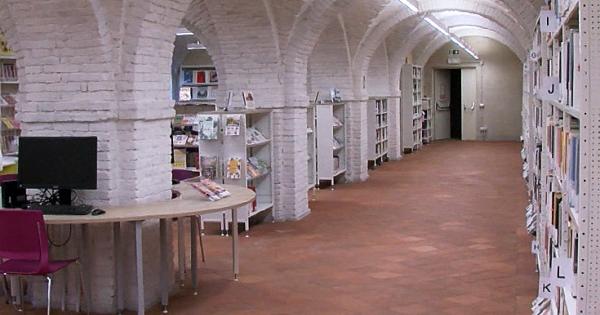 La biblioteca Civica è tornata: il giorno del debutto - Video ...