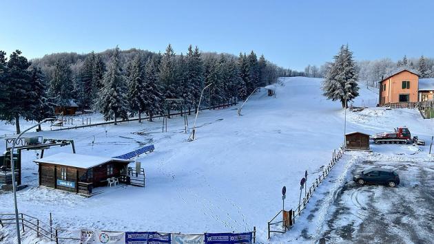A Schia caduti 10 cm di neve, oggi aperto il campo scuola a Schia, non ...