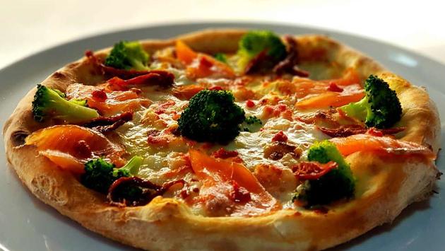 I Monelli, tra pizze e calzoni c'è anche spazio per le Fornarine ...