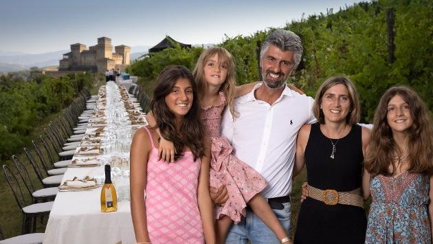 «E se facessimo il vino?» La sfida (vinta) di Vale e Antonio Aldini ...