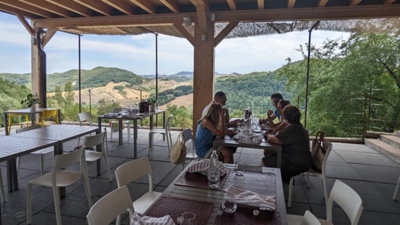 Podere Cristina - Produzione propria e stagionalità: la buona cucina è ...