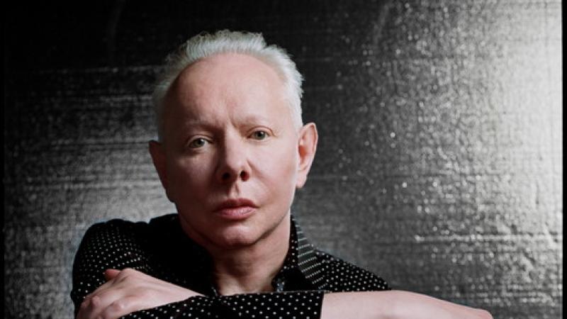 Joe Jackson presenta l'album "Fast Forward" - Gazzetta di Parma