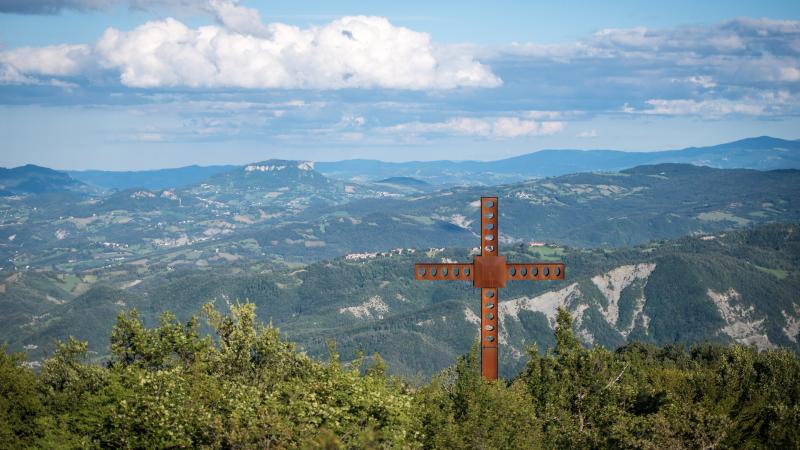 La croce del Cardinale salvata dall'oblio: pellegrinaggio - Gazzetta di ...