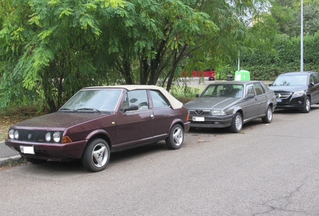 Quelle due auto targate PR: così vicine e così… lontane (correvano gli ...